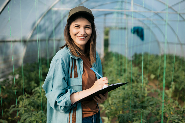 Diploma of Horticulture Management AHC50422-01 | TAFE NSW