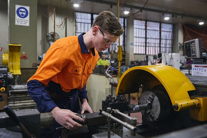 Apprenticeships and Traineeships | TAFE NSW